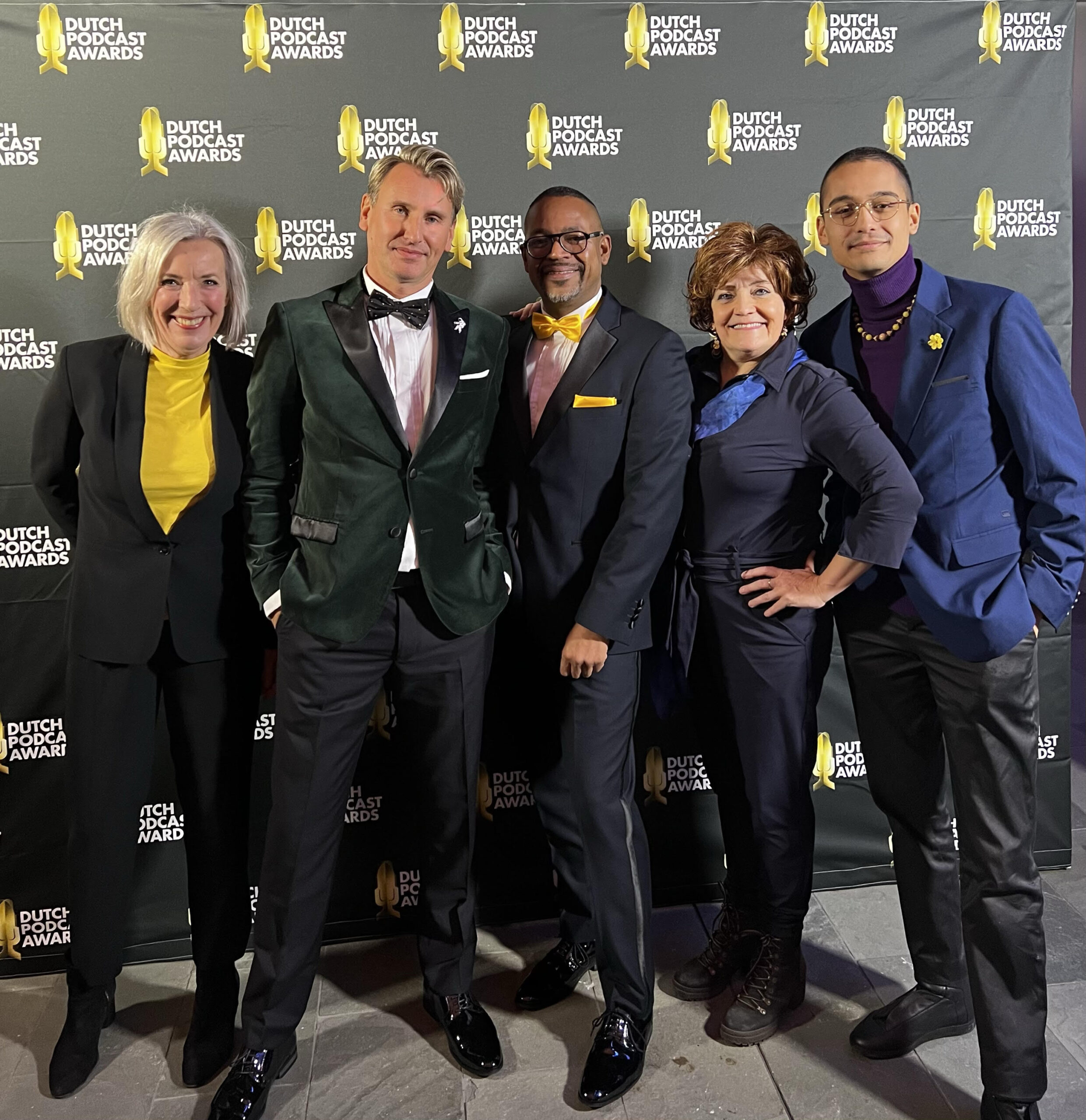 Sterrenstof • ZENIT - sterrenkunde - ruimteonderzoek - weerkunde